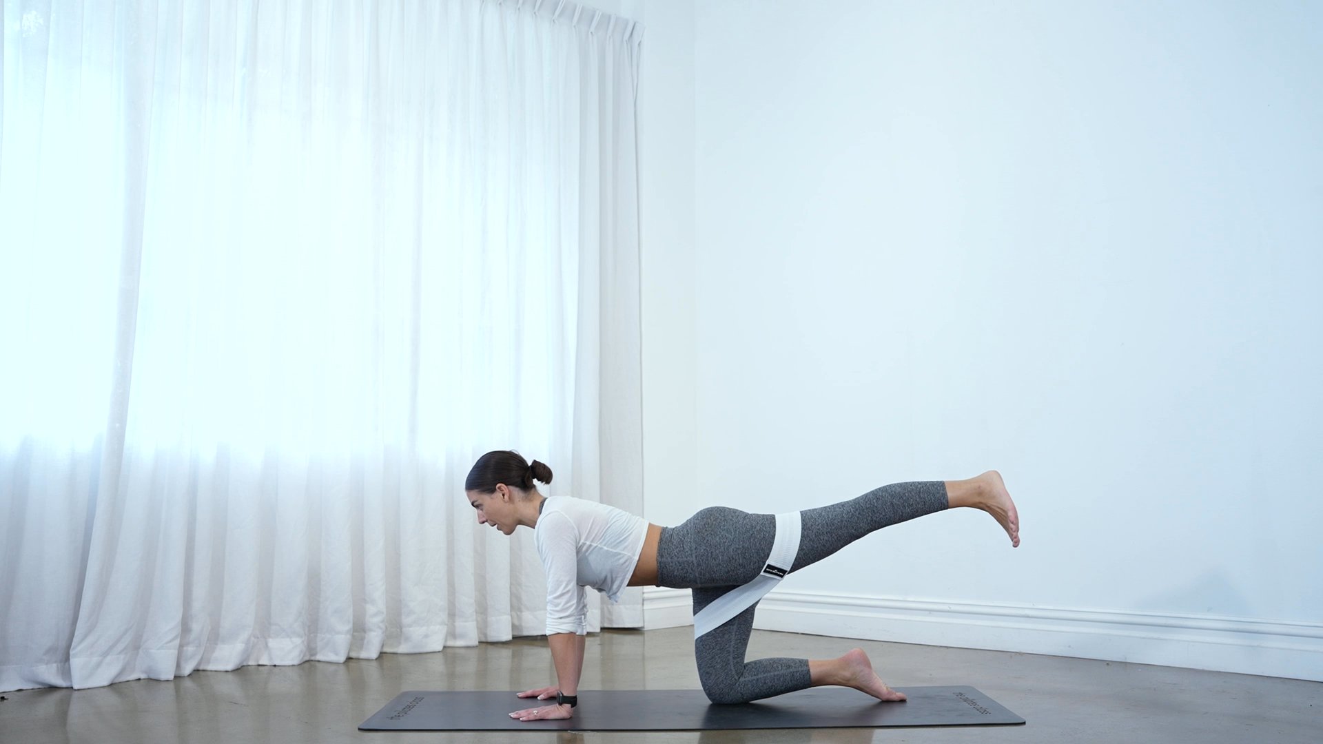 Lean Lower Body 3 - The Pilates Class